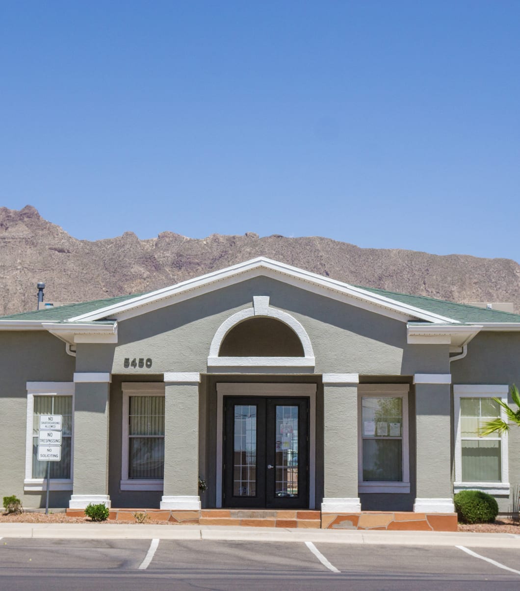 Mesa Place Townhomes | Apartments in El Paso, TX