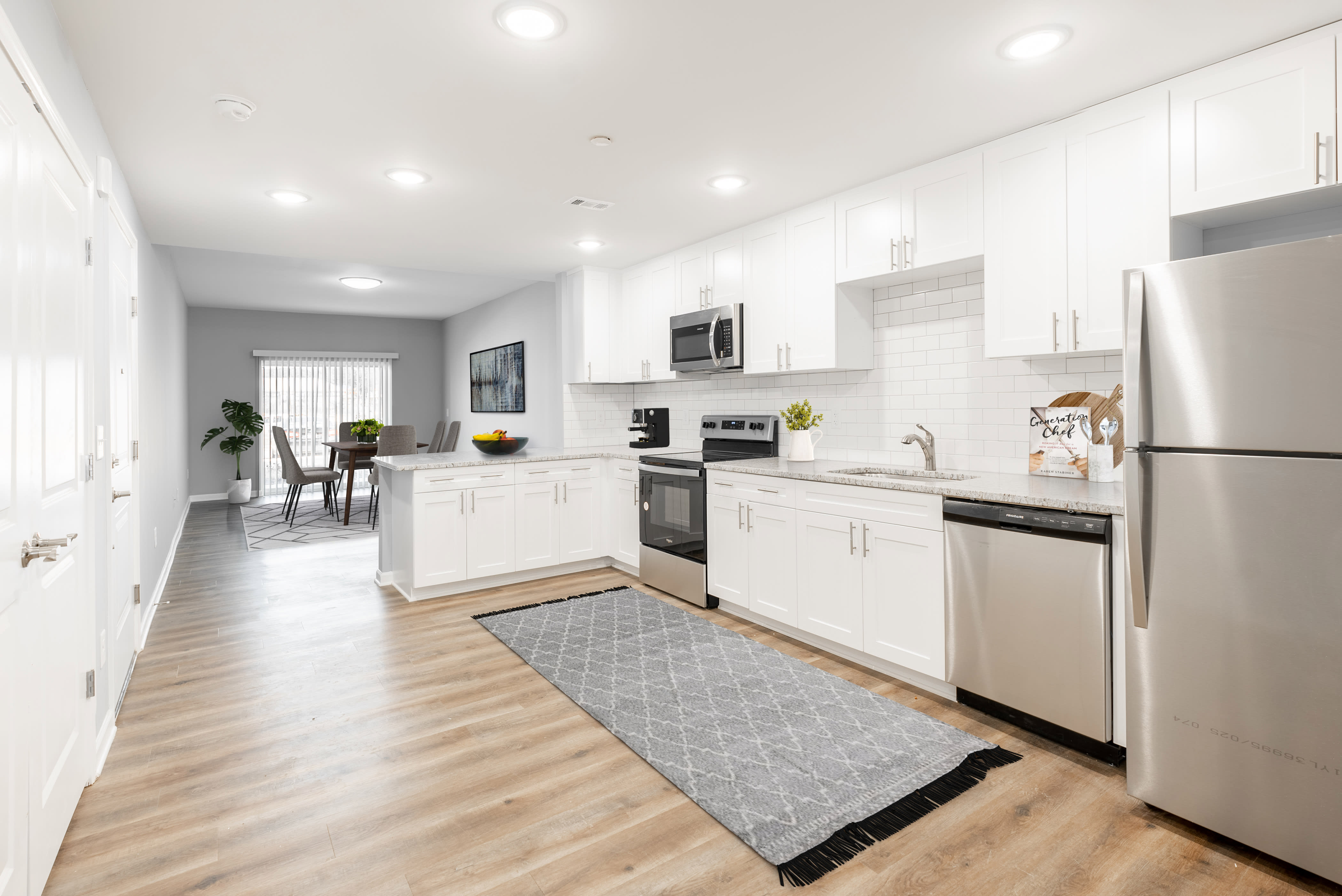 2950 North Apartments | Apartment and Community Amenities
