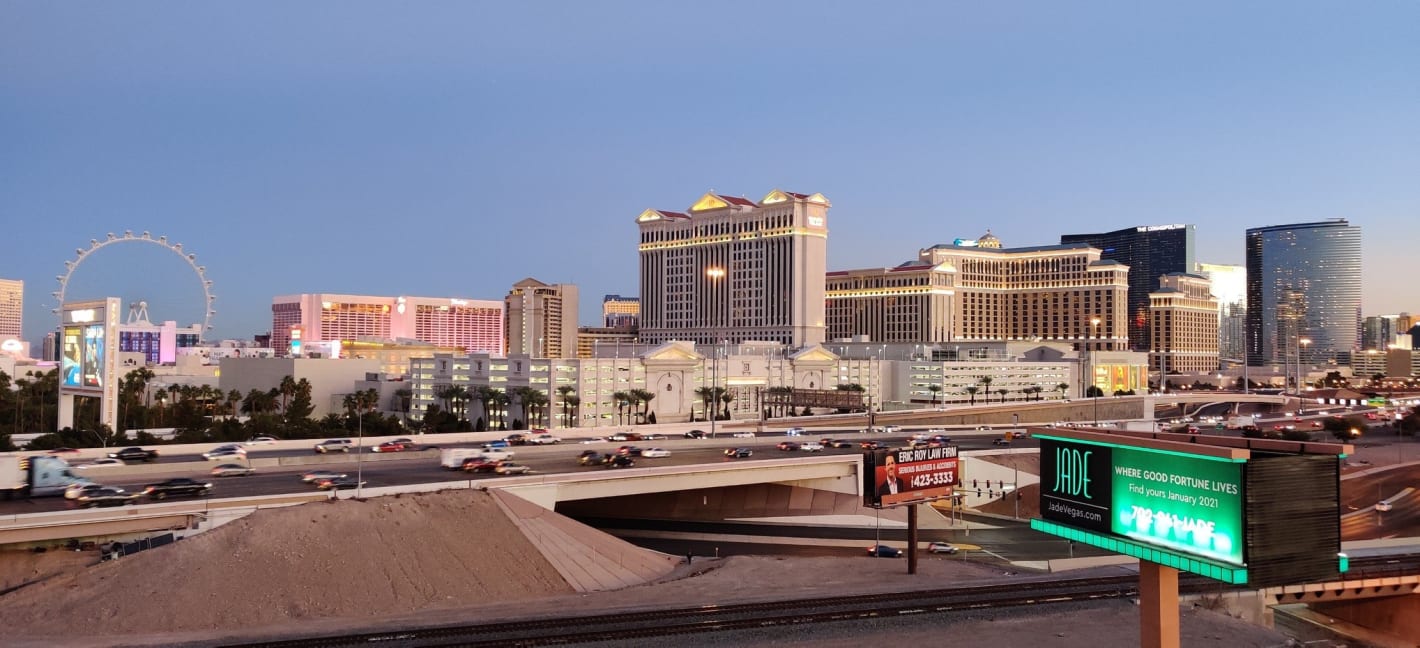 High Rise Apartments Las Vegas | Jade Apartments