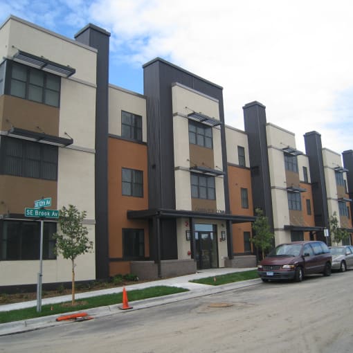 Property Details for Charlotte Commons from Project for Pride in Living