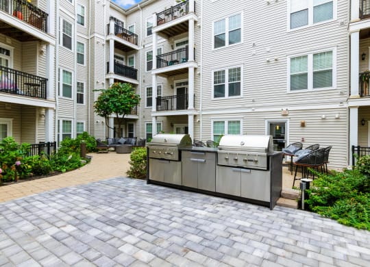 Apartments for Rent in Hempstead, NY | Metro 303