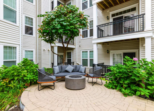 Apartments for Rent in Hempstead, NY | Metro 303