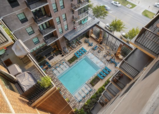 Luxury Apartment Rentals in Downtown Dallas | The Case Building
