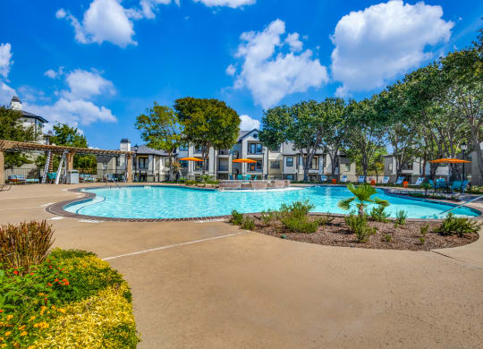 Photos and Video of Lost Spurs Ranch Apartments in Roanoke, TX