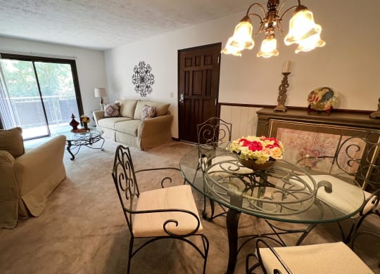 Apartments for Rent in Fort Wright, KY | Devou Village | Photos