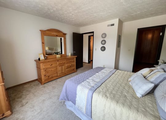 Apartments for Rent in Fort Wright, KY | Devou Village | Photos