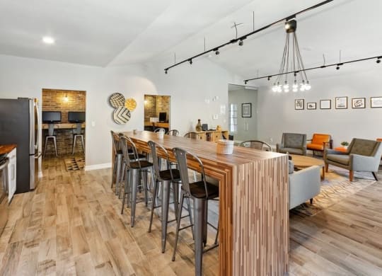 Photo Gallery | Heatherstone Apartments