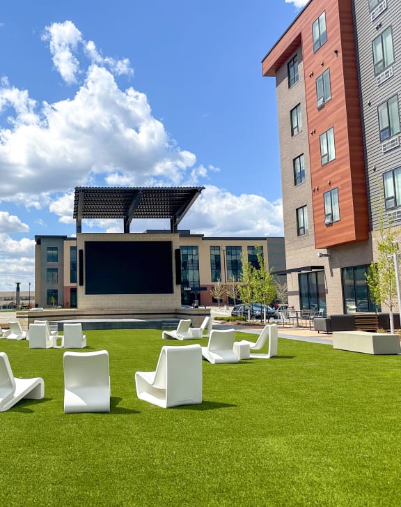 EagleRidge Plaza Residences | Apartments in Fargo, ND
