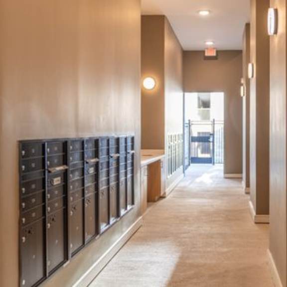 Property details for Enclave on Ross from Sandalwood Management, Inc.
