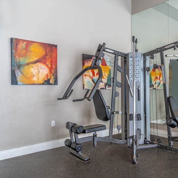 Property details for Lexington Court Apartments from Concord Management