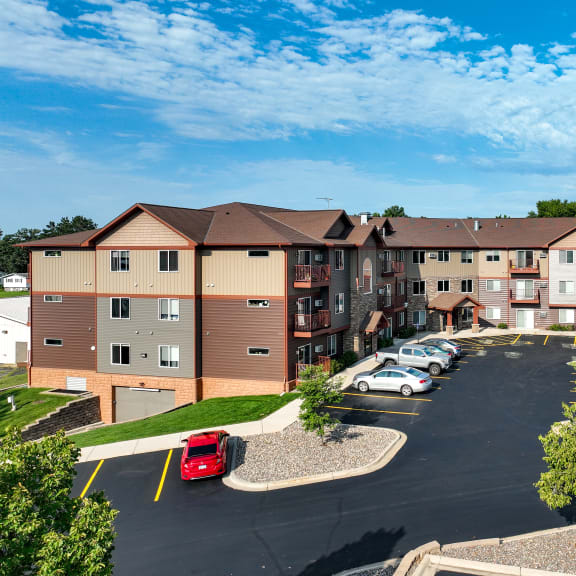 Property Details for Cedar Pointe Apartment Homes LLC from INH Property ...