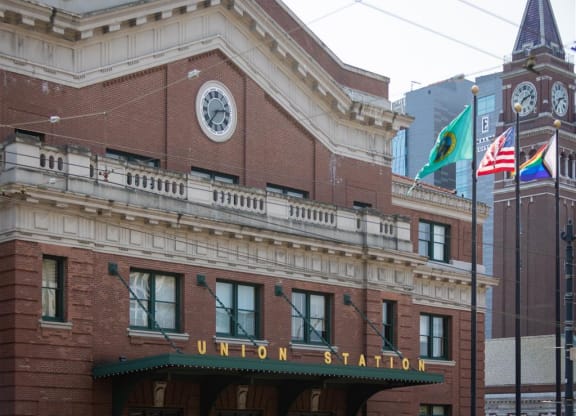 Photos and Video of Mason & Main in Seattle, WA