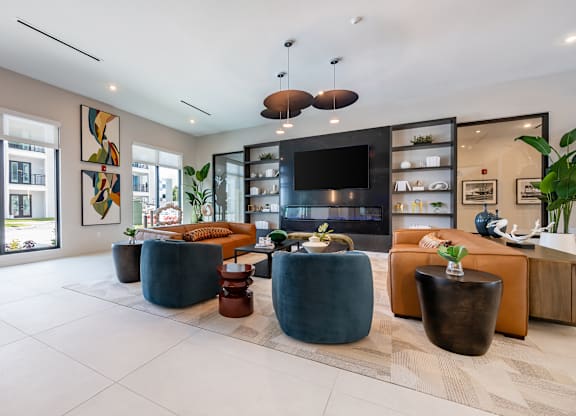 Photos | Marquee Square Apartments