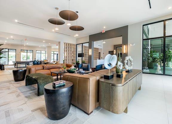 Photos | Marquee Square Apartments
