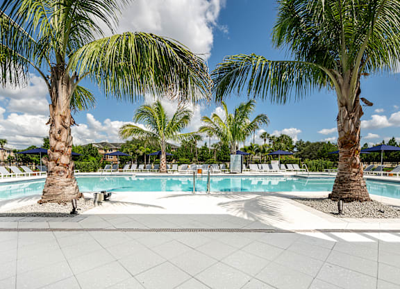 Photos | Marquee Square Apartments