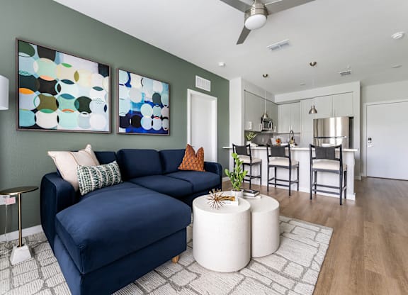 Photos | Marquee Square Apartments