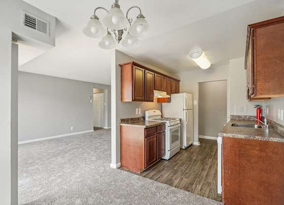 Suitland, MD Apartments for Rent | Andrews Ridge