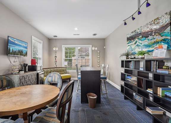 Suitland, MD Apartments for Rent | Andrews Ridge