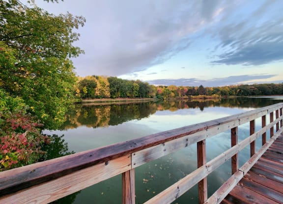 Apartments for Rent in Chaska, MN | Lake Jonathan Flats