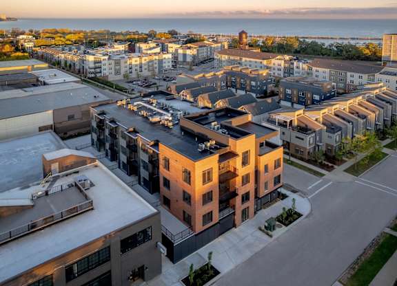 Photos and Video of Breakwater Lofts in Cleveland, OH