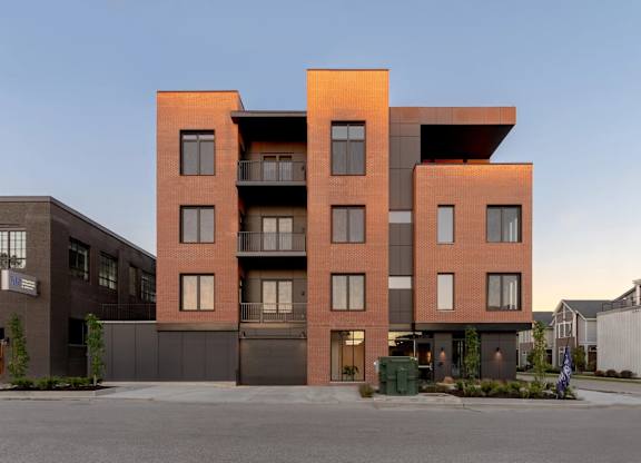 Photos and Video of Breakwater Lofts in Cleveland, OH