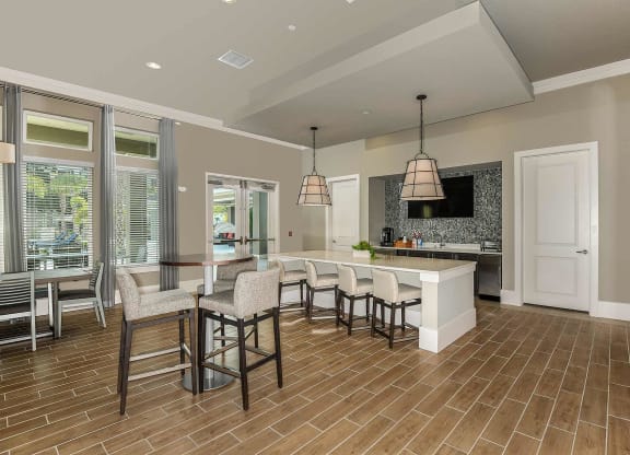 Photo Gallery | Dunedin Commons Apartments in Dunedin, FL