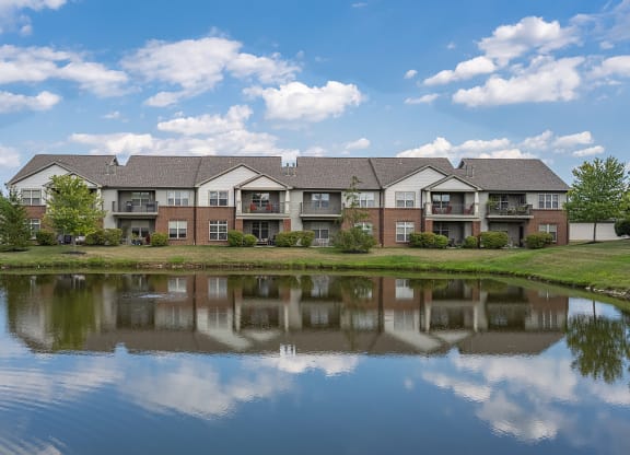 Liberty Township Apartments For Rent | Four Bridges