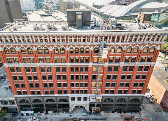 Apartments for Rent in Downtown Cleveland, OH | The Electric Building