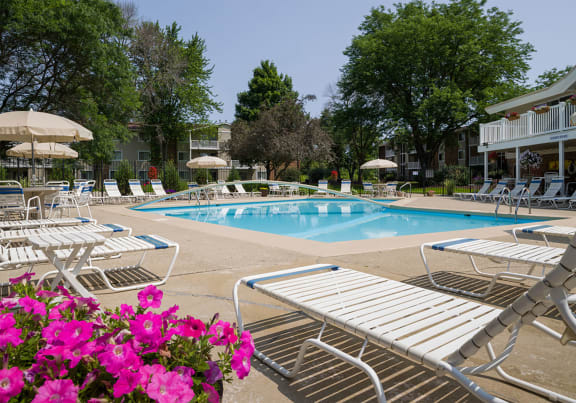 Hampshire Park | Apartments in Hobart, IN