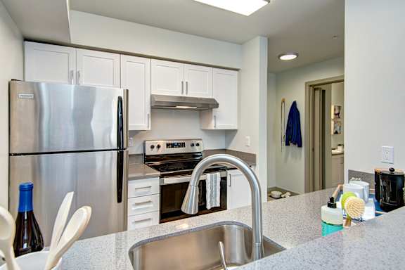 Studio, 1 & 2-Bedroom Apartments in Northgate, Seattle | Baldwyn