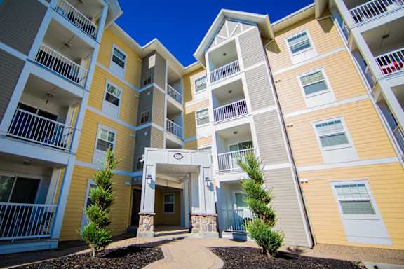 Deveraux Apartment Communities | Regina