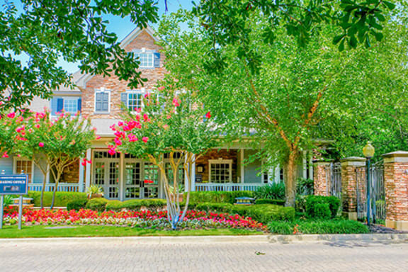 Apartments in Tulsa OK | Riverside Park | Home