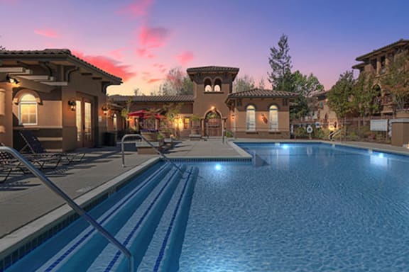 1 & 2-Bedroom Apartments in San Ramon | Pradera