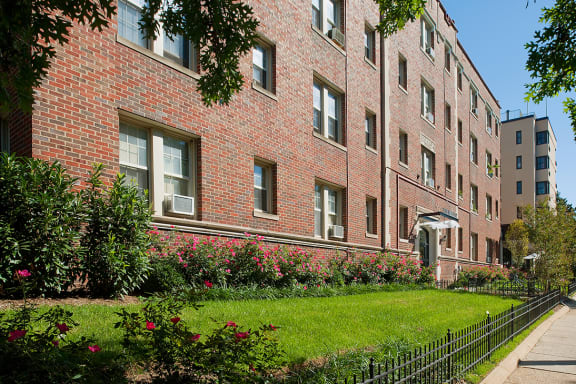 Old Town Alexandria Apartments | Mason Hall Apartments