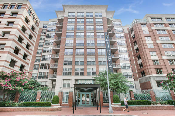 Pentagon City Apartments | Lenox Club Apartments