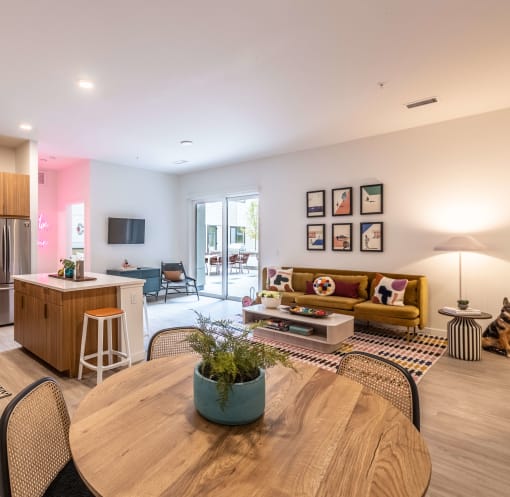 Neon Local Apartments | Denver for Rent | Apartments South Broadway