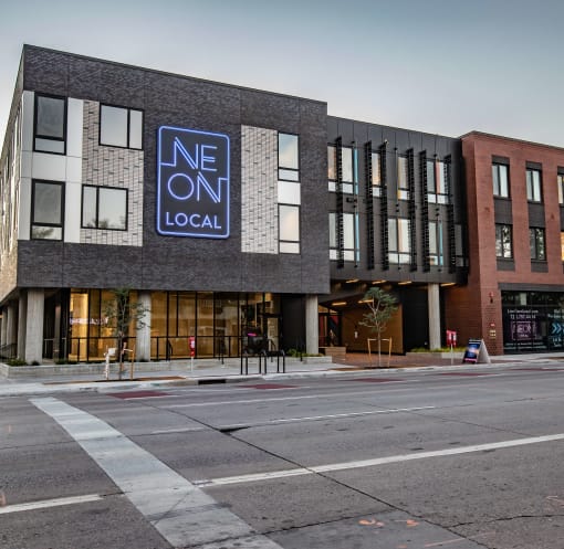 Neon Local Apartments | Denver for Rent | Apartments South Broadway