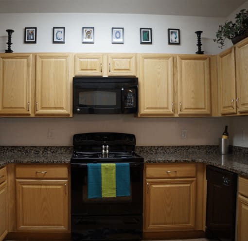 Apartments for Rent in Spring Lake, NC | Stone Gate