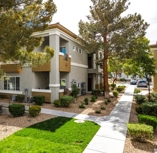 Las Vegas Luxury Apartments | The Clubs at Rhodes Ranch | Photos