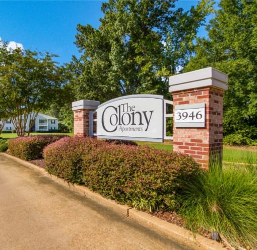 Apartments for Rent in Columbus, MS | The Colony