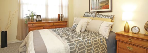 Golfview Village Apartments | Apartments in Rantoul, IL For Rent