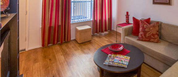 Chase Crossing Apartments | Apartments in Dallas, TX