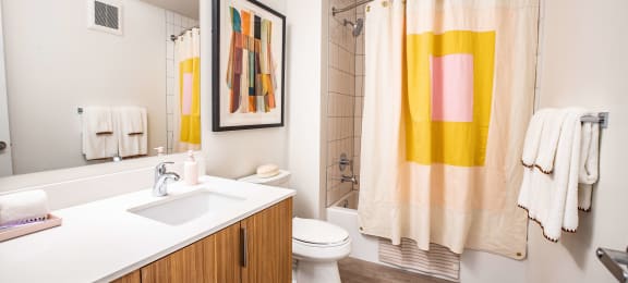 Neon Local Apartments | Denver for Rent | Apartments South Broadway