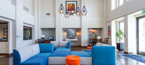 Northridge Apartments | Apartments CSUN | Meridian Place Northridge