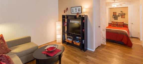 Photos and Video of Chase Crossing Apartments in Dallas, TX