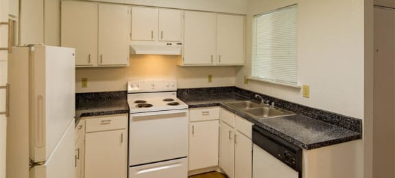 Photos and Video of Chase Crossing Apartments in Dallas, TX