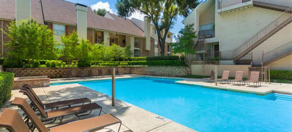 Photos and Video of Chase Crossing Apartments in Dallas, TX