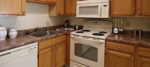 Photos and Video of Spring Ridge Apartments in Whitehall, PA