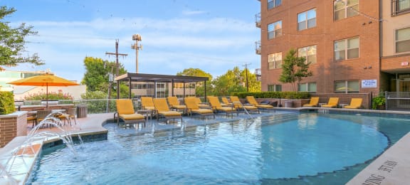 Photo Gallery | One Oak Grove West Village Dallas Apartments
