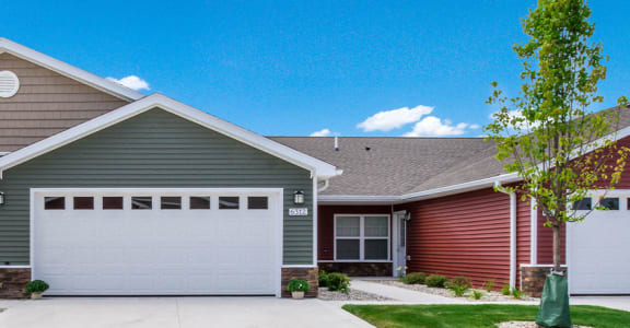 Redwood Norton | Apartments for rent in Norton, OH